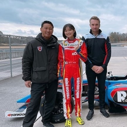 中学生レーサーJuju 2021年の舞台は「F4 US」 テスト走行で早くもポールポジションタイム上回る | ラジトピ ラジオ関西トピックス