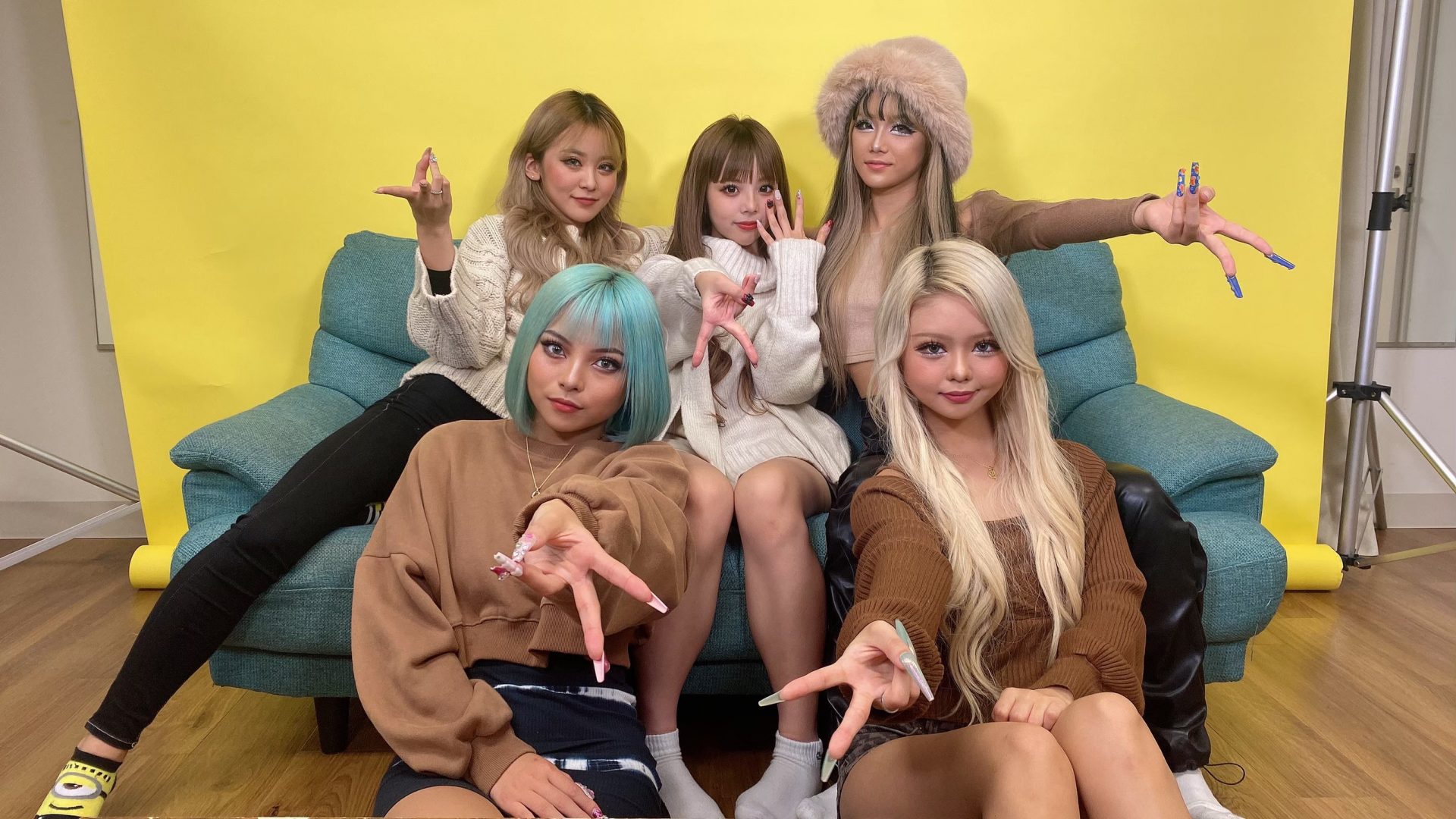 ギャルの流行語をおさらい 『day2』＝「2日間入浴なし」は仕事・プライベートが充実している証し！ | ラジトピ ラジオ関西トピックス